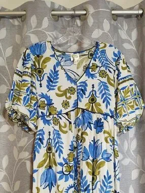 fig and flower | Dresses | Fig And Flower White Dress With Blue And ...